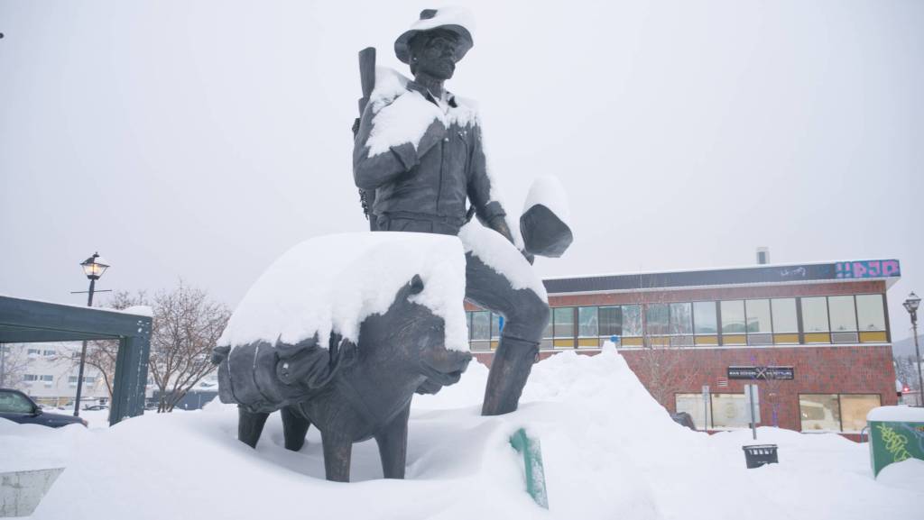 In photos: Uncommonly heavy snow leaves Whitehorse digging out | Yukon News