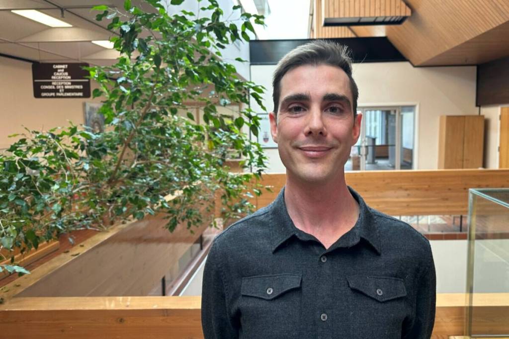 Yukon rings in 3 new doctors as recruiters turn to poaching from Quebec ...