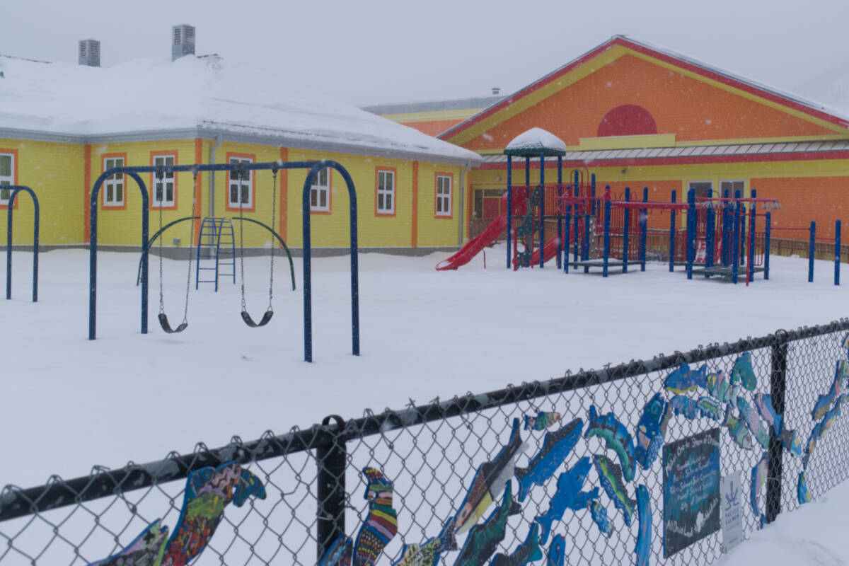 Classes go home/online as frozen sewer line keeps Dawson City school ...